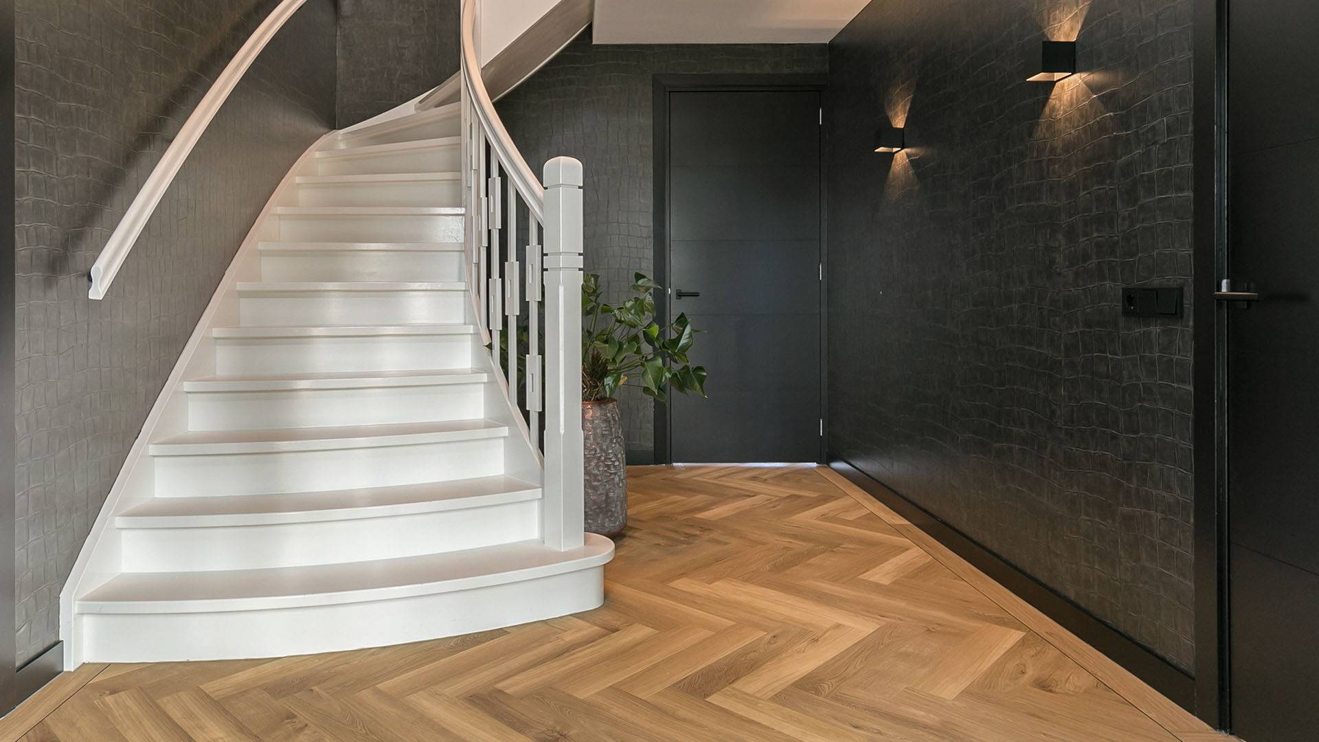 Hal & overloop van Gerard & Elly | Portfolio | Decorette